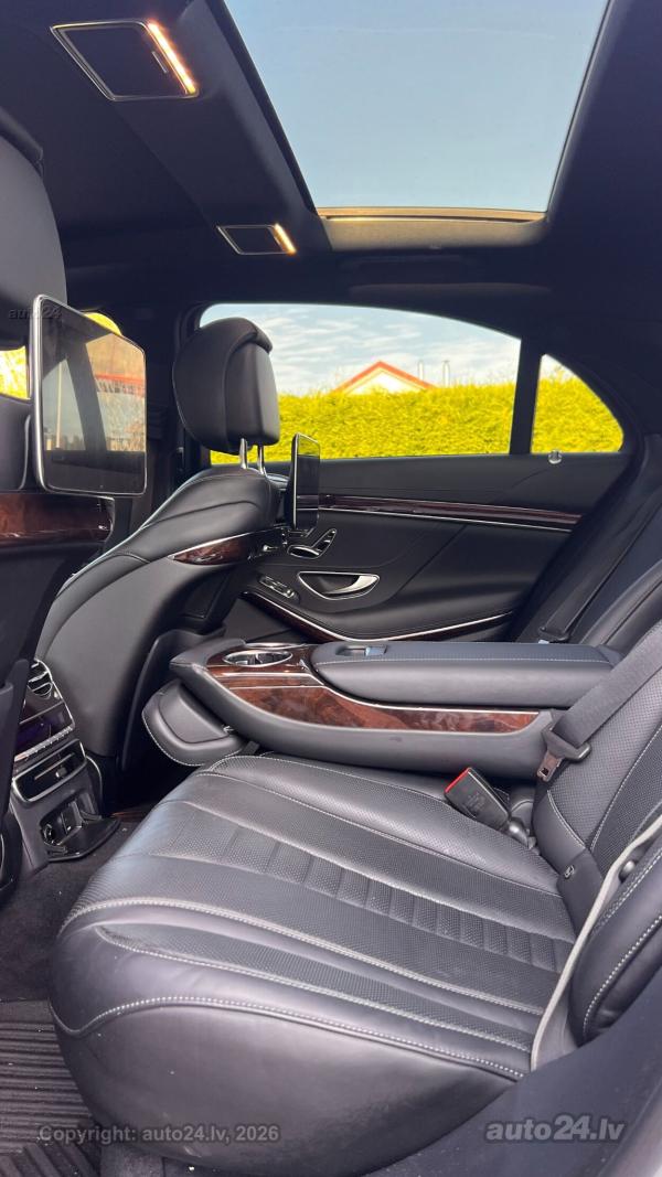 Pelēks Mercedes-Benz S-Class 2018 Tallina, ar dzinēja tilpumu 2.90 L un nobraukumu 95 tūkst. km par 54900 €, foto 9 vietnē AUTOMOTO.COM.LV