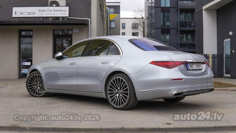 Pelēks Mercedes-Benz S-Class 2021 Tallina, ar dzinēja tilpumu 3.00 L un nobraukumu 59 tūkst. km par 79900 €, foto 5 vietnē AUTOMOTO.COM.LV