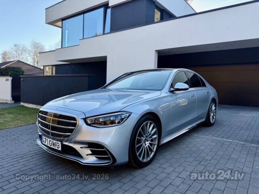 Pelēks Mercedes-Benz S-Class 2021 Tallina, ar dzinēja tilpumu 2.90 L un nobraukumu 81 tūkst. km par 79900 €, foto 1 vietnē AUTOMOTO.COM.LV