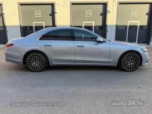 Pelēks Mercedes-Benz S-Class 2021 Tallina, ar dzinēja tilpumu 3.00 L un nobraukumu 64 tūkst. km par 71990 €, foto 8 vietnē AUTOMOTO.COM.LV