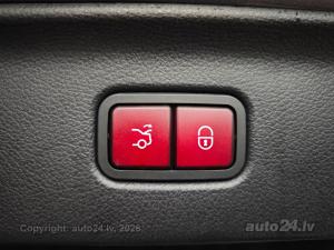 Pelēks Mercedes-Benz S-Class 2021 Tallina, ar dzinēja tilpumu 2.90 L un nobraukumu 64 tūkst. km par 77990 €, foto 23 vietnē AUTOMOTO.COM.LV