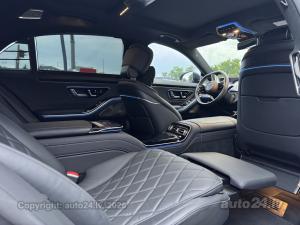 Pelēks Mercedes-Benz S-Class 2023 Tallina, ar dzinēja tilpumu 4.00 L un nobraukumu 50 tūkst. km par 124900 €, foto 7 vietnē AUTOMOTO.COM.LV