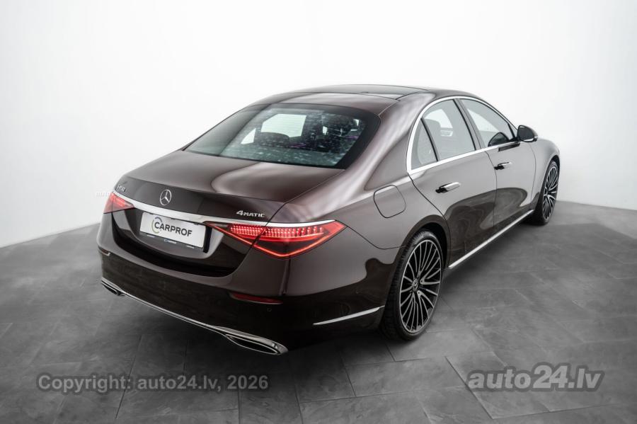 Sarkans Mercedes-Benz S-Class 2021 Tallina, ar dzinēja tilpumu 3.00 L un nobraukumu 44 tūkst. km par 74899 €, foto 5 vietnē AUTOMOTO.COM.LV