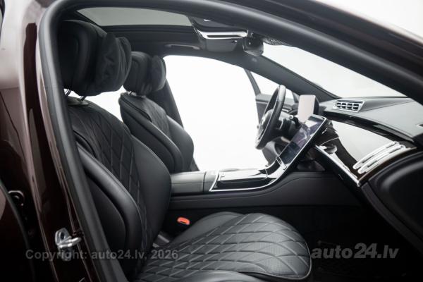 Red Mercedes-Benz S-Class 2021 in Tallinn, with an engine capacity of 3.00 L and mileage of 44 thousand km for 74899 €, photo 11 on AUTOMOTO.COM.LV