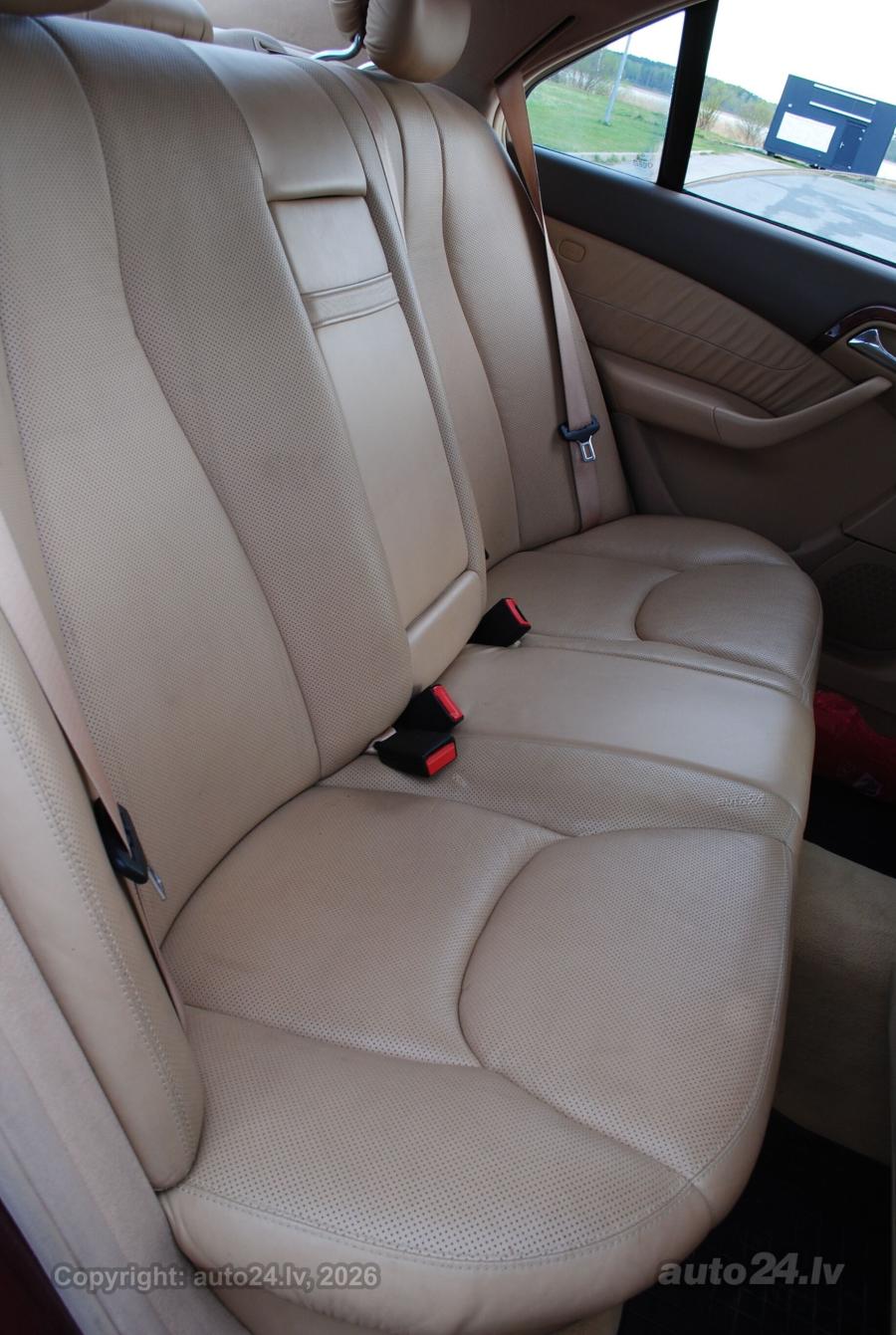 Mercedes-Benz S-Class 1998 in Voru, with an engine capacity of 4.30 L and mileage of 223 thousand km for 2850 €, photo 10 on AUTOMOTO.COM.LV