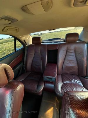 Mercedes-Benz S-Class 2004 in Tallinn, with an engine capacity of 4.00 L and mileage of 0 thousand km for 4500 €, photo 12 on AUTOMOTO.COM.LV