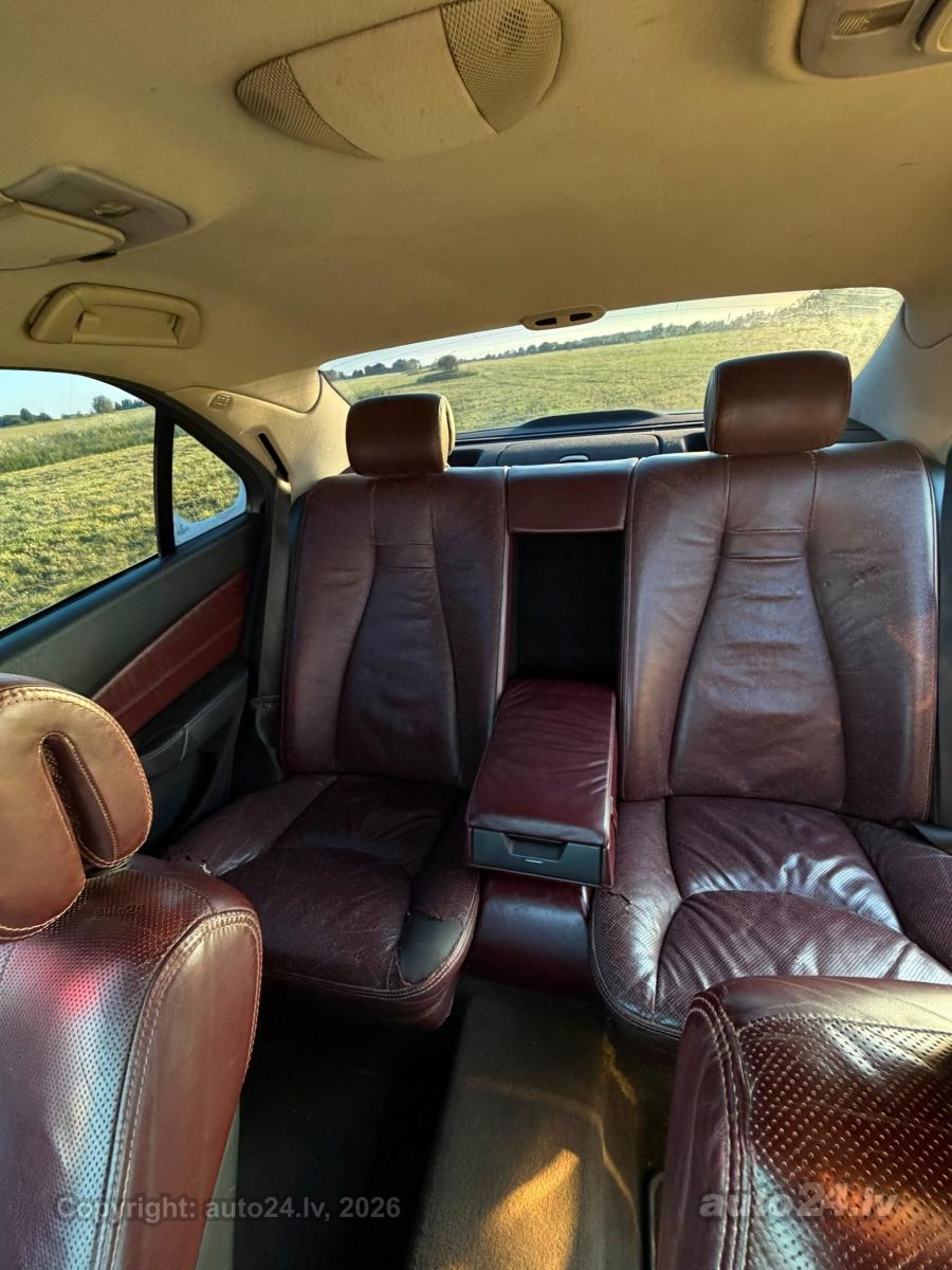 Mercedes-Benz S-Class 2004 in Tallinn, with an engine capacity of 4.00 L and mileage of 0 thousand km for 4500 €, photo 12 on AUTOMOTO.COM.LV