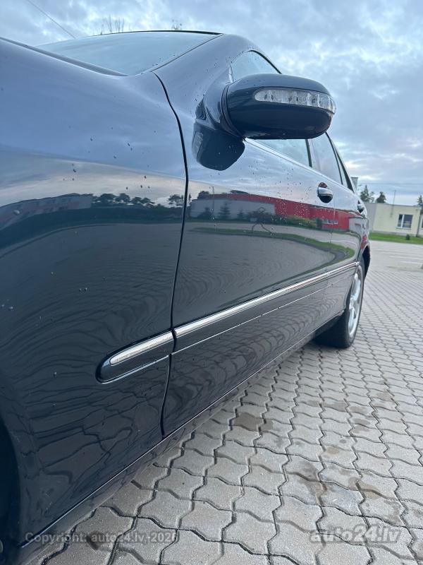 Mercedes-Benz S-Class 2004 in Tallinn, with an engine capacity of 3.20 L and mileage of 205 thousand km for 4499 €, photo 8 on AUTOMOTO.COM.LV