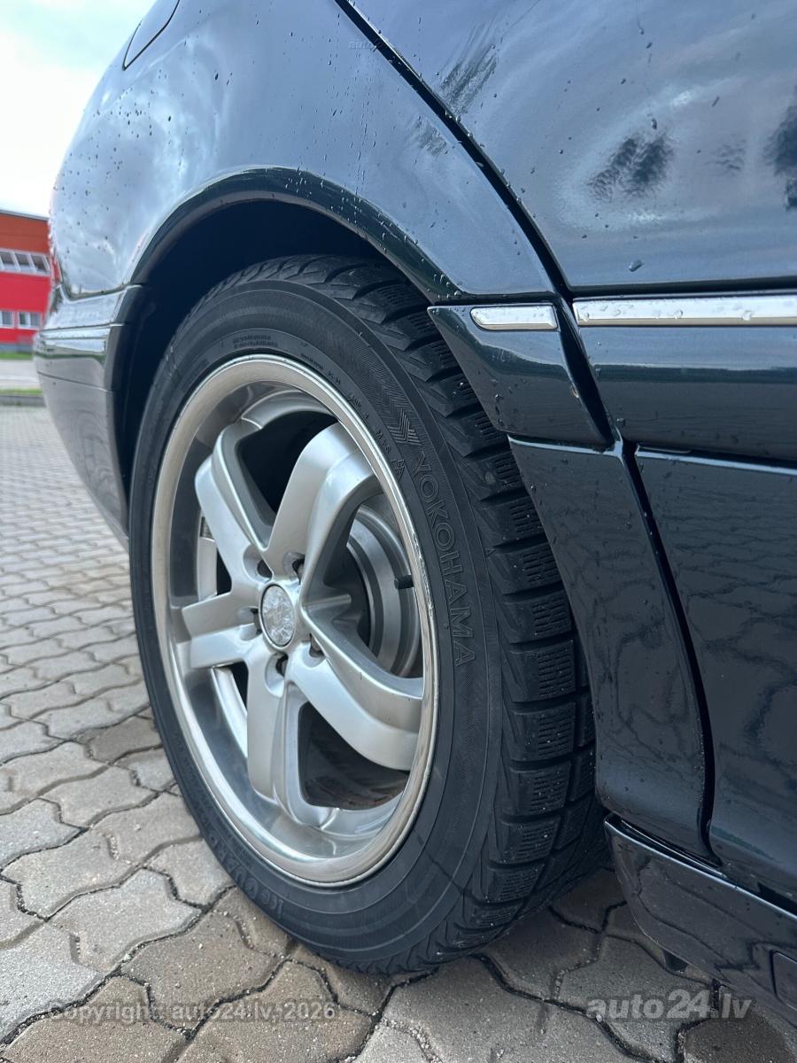 Mercedes-Benz S-Class 2004 in Tallinn, with an engine capacity of 3.20 L and mileage of 205 thousand km for 4499 €, photo 11 on AUTOMOTO.COM.LV