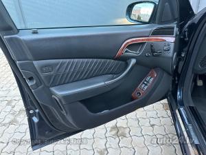 Mercedes-Benz S-Class 2004 in Tallinn, with an engine capacity of 3.20 L and mileage of 205 thousand km for 4499 €, photo 15 on AUTOMOTO.COM.LV
