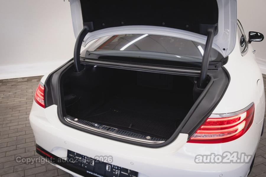 White Mercedes-Benz S-Class 2014 in Tartu, with an engine capacity of 4.70 L and mileage of 120 thousand km for 49000 €, photo 10 on AUTOMOTO.COM.LV
