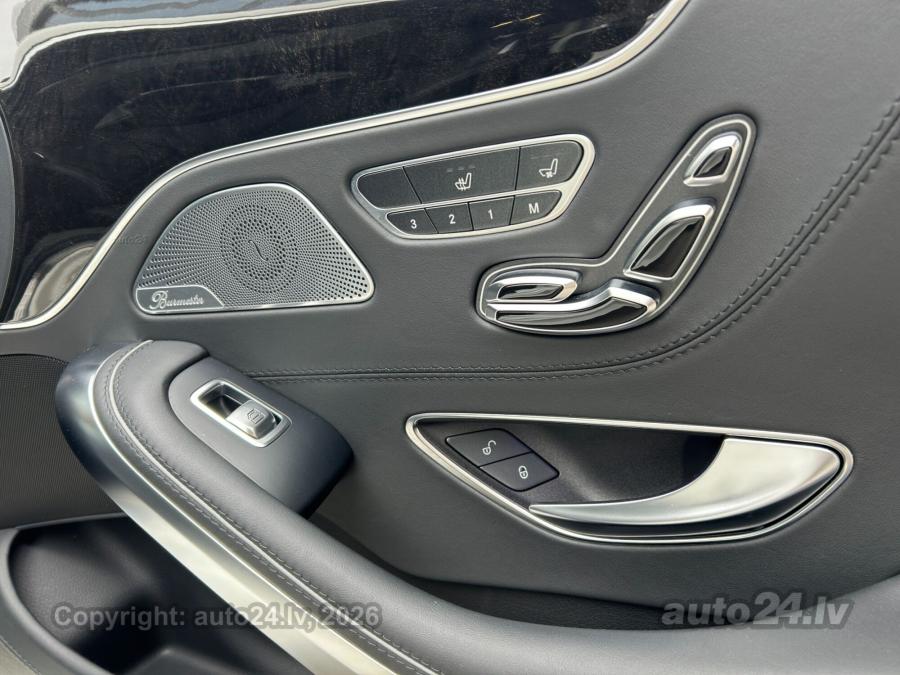 White Mercedes-Benz S-Class 2019 in Tallinn, with an engine capacity of 4.00 L and mileage of 76 thousand km for 74900 €, photo 18 on AUTOMOTO.COM.LV