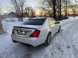 Balts Mercedes-Benz S-Class 2007 Tallina, ar dzinēja tilpumu 3.00 L un nobraukumu 373 tūkst. km par 7999 €, foto 9 vietnē AUTOMOTO.COM.LV