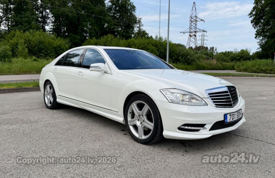 Balts Mercedes-Benz S-Class 2007 Hāpsalu, ar dzinēja tilpumu 3.00 L un nobraukumu 239 tūkst. km par 10700 €, foto 1 vietnē AUTOMOTO.COM.LV