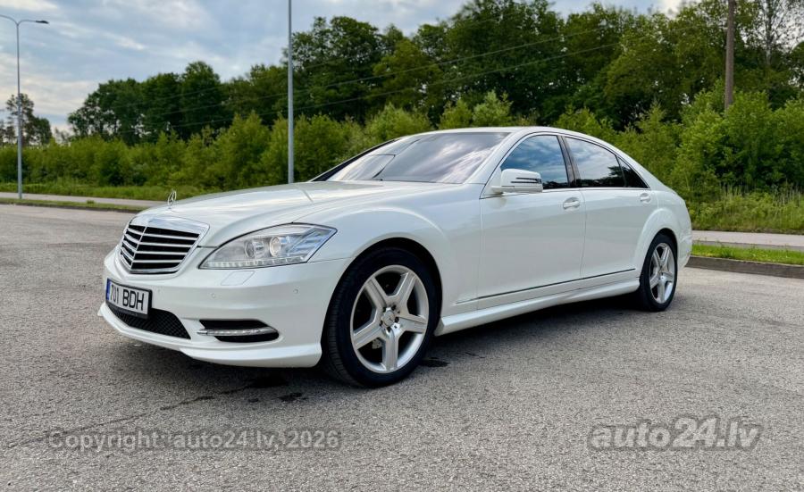 Balts Mercedes-Benz S-Class 2007 Hāpsalu, ar dzinēja tilpumu 3.00 L un nobraukumu 239 tūkst. km par 10700 €, foto 3 vietnē AUTOMOTO.COM.LV