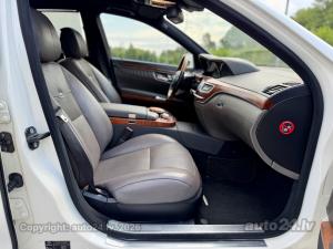 Balts Mercedes-Benz S-Class 2007 Hāpsalu, ar dzinēja tilpumu 3.00 L un nobraukumu 239 tūkst. km par 10700 €, foto 8 vietnē AUTOMOTO.COM.LV