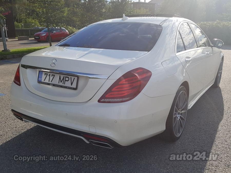 White Mercedes-Benz S-Class 2013 in Tallinn, with an engine capacity of 3.50 L and mileage of 224 thousand km for 20900 €, photo 5 on AUTOMOTO.COM.LV