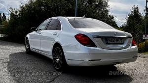 Balts Mercedes-Benz S-Class 2015 Tartu, ar dzinēja tilpumu 3.00 L un nobraukumu 166 tūkst. km par 28500 €, foto 3 vietnē AUTOMOTO.COM.LV