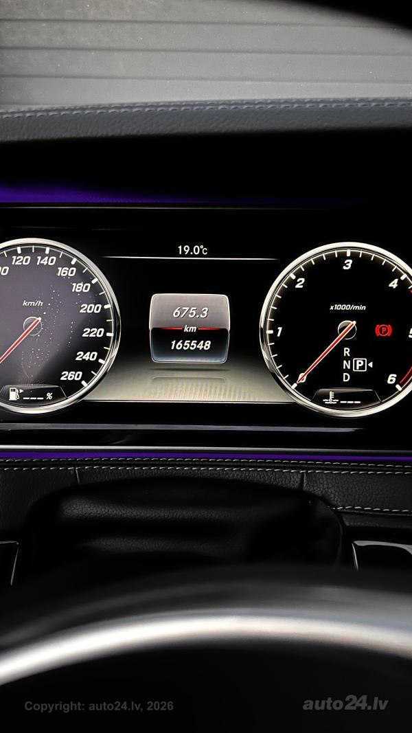 Balts Mercedes-Benz S-Class 2015 Tartu, ar dzinēja tilpumu 3.00 L un nobraukumu 166 tūkst. km par 28500 €, foto 9 vietnē AUTOMOTO.COM.LV