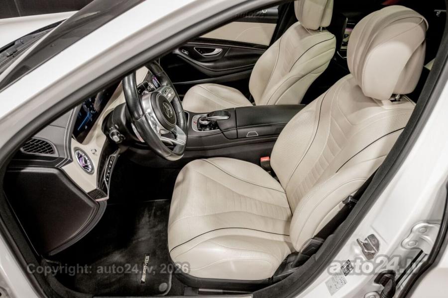 White Mercedes-Benz S-Class 2018 in Parnu, with an engine capacity of 2.90 L and mileage of 183 thousand km for 44900 €, photo 12 on AUTOMOTO.COM.LV