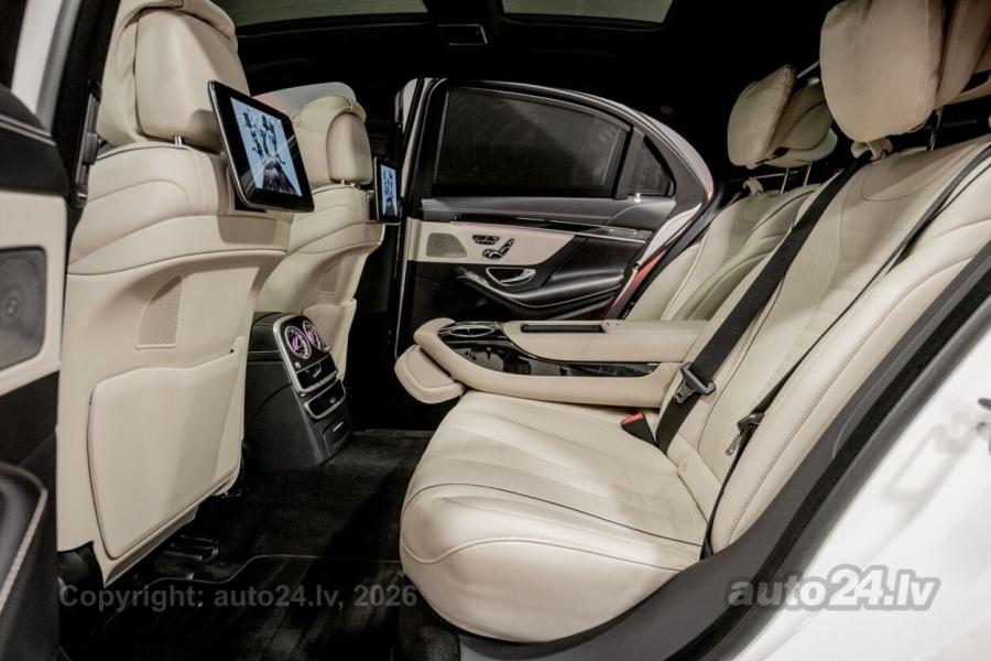 White Mercedes-Benz S-Class 2018 in Parnu, with an engine capacity of 2.90 L and mileage of 183 thousand km for 44900 €, photo 18 on AUTOMOTO.COM.LV
