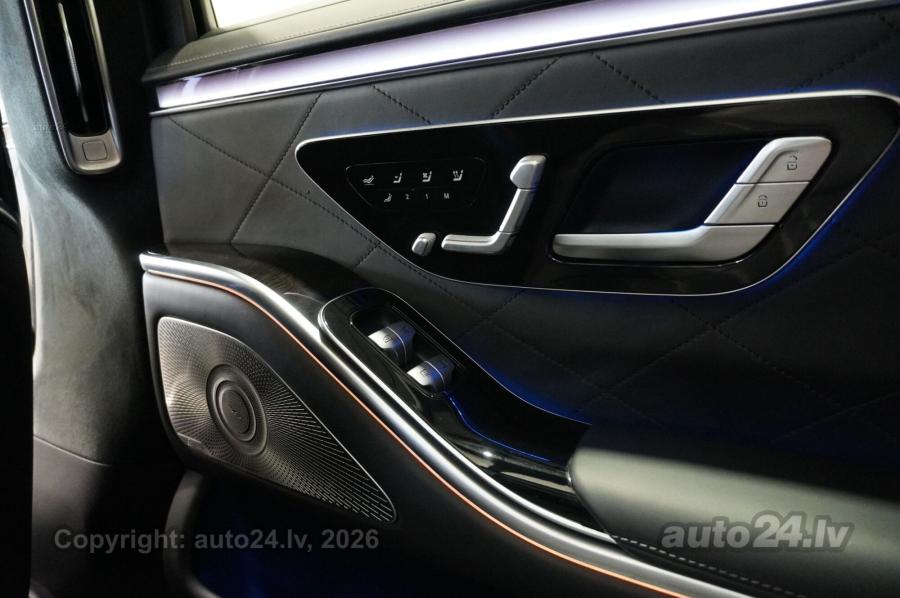 White Mercedes-Benz S-Class 2022 in Tallinn, with an engine capacity of 3.00 L and mileage of 61 thousand km for 92000 €, photo 15 on AUTOMOTO.COM.LV
