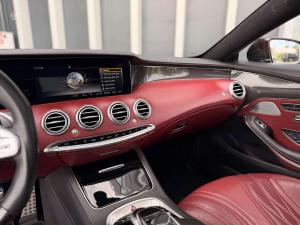 Черный Мерседес S63 AMG 2014 в Клайпеда, объемом двигателя 5.46 л и пробегом 151 тыс. км за 40000 €, фото 24 на AUTOMOTO.COM.LV
