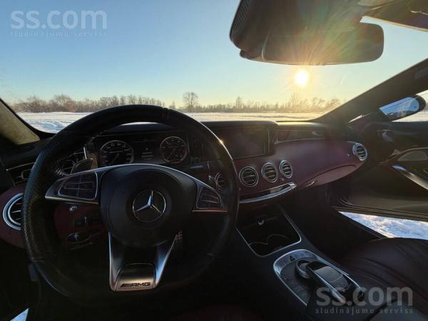 Melns Mercedes-Benz S63 AMG 2015 Rīga, ar dzinēja tilpumu 5.50 L un nobraukumu 59 tūkst. km par 59990 €, foto 10 vietnē AUTOMOTO.COM.LV