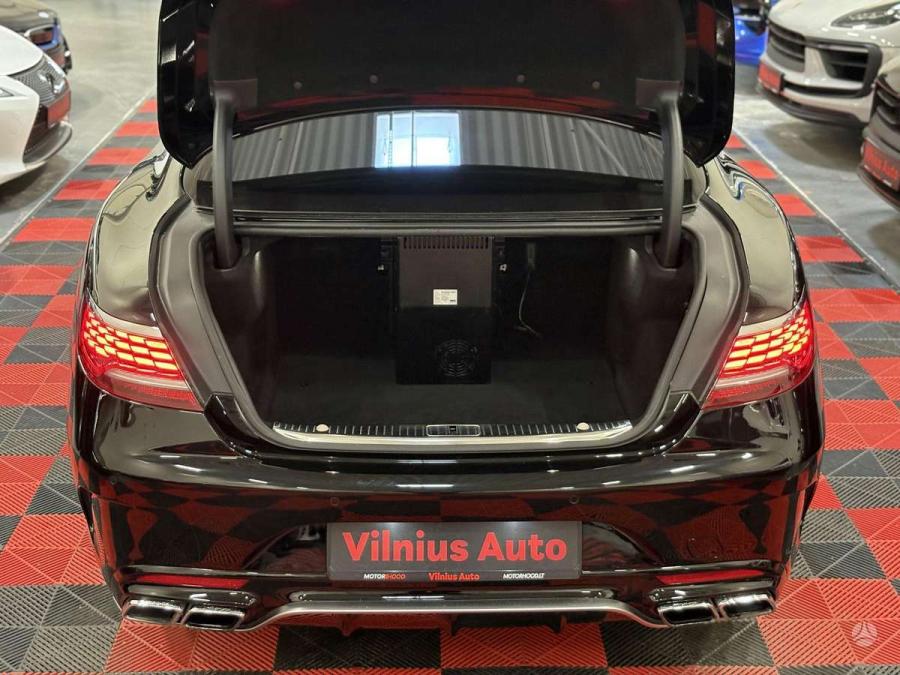 Черный Мерседес S63 AMG 2015 в Вильнюс, объемом двигателя 5.46 л и пробегом 98 тыс. км за 54990 €, фото 51 на AUTOMOTO.COM.LV