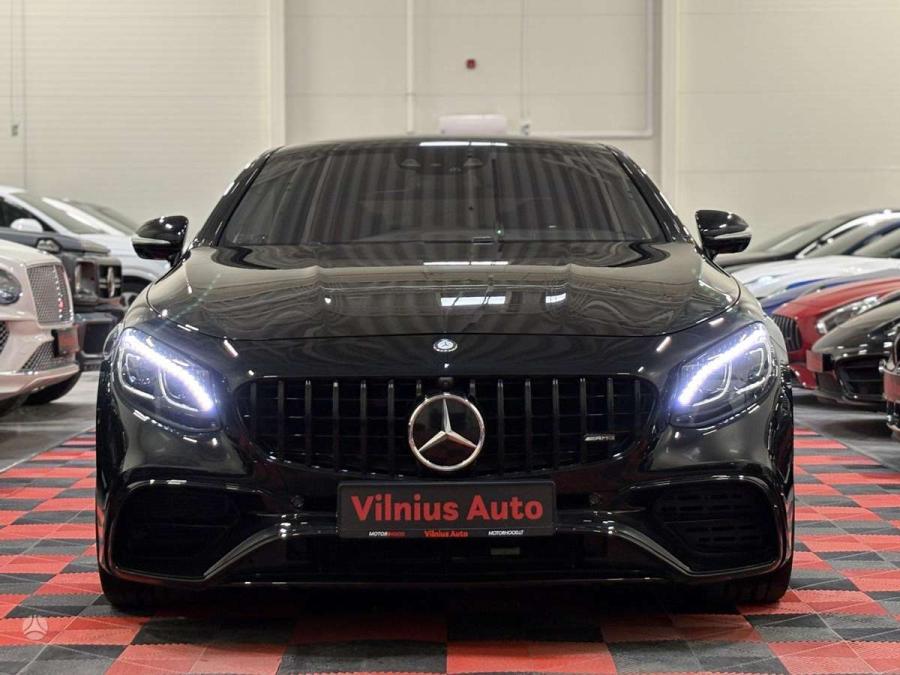 Черный Мерседес S63 AMG 2015 в Вильнюс, объемом двигателя 5.46 л и пробегом 98 тыс. км за 54990 €, фото 3 на AUTOMOTO.COM.LV