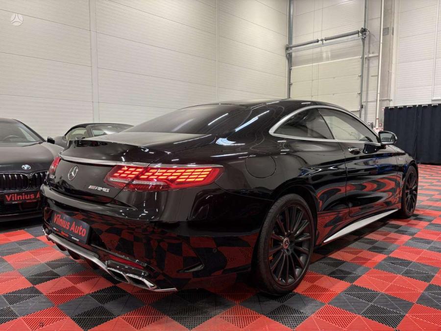 Черный Мерседес S63 AMG 2015 в Вильнюс, объемом двигателя 5.46 л и пробегом 98 тыс. км за 54990 €, фото 5 на AUTOMOTO.COM.LV