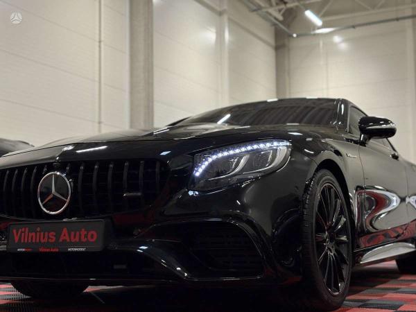 Melns Mercedes-Benz S63 AMG 2015 Viļņa, ar dzinēja tilpumu 5.46 L un nobraukumu 98 tūkst. km par 54990 €, foto 7 vietnē AUTOMOTO.COM.LV