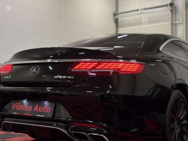 Melns Mercedes-Benz S63 AMG 2015 Viļņa, ar dzinēja tilpumu 5.46 L un nobraukumu 98 tūkst. km par 53990 €, foto 9 vietnē AUTOMOTO.COM.LV