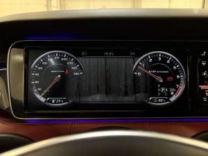 Melns Mercedes-Benz S63 AMG 2015 Viļņa, ar dzinēja tilpumu 5.46 L un nobraukumu 98 tūkst. km par 53990 €, foto 33 vietnē AUTOMOTO.COM.LV