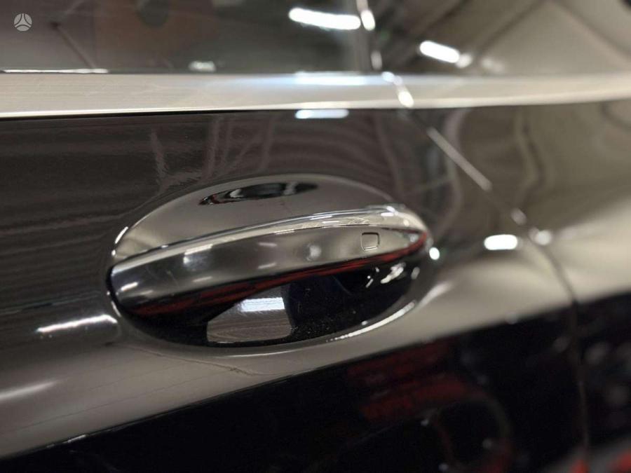 Черный Мерседес S63 AMG 2015 в Вильнюс, объемом двигателя 5.46 л и пробегом 98 тыс. км за 52990 €, фото 11 на AUTOMOTO.COM.LV