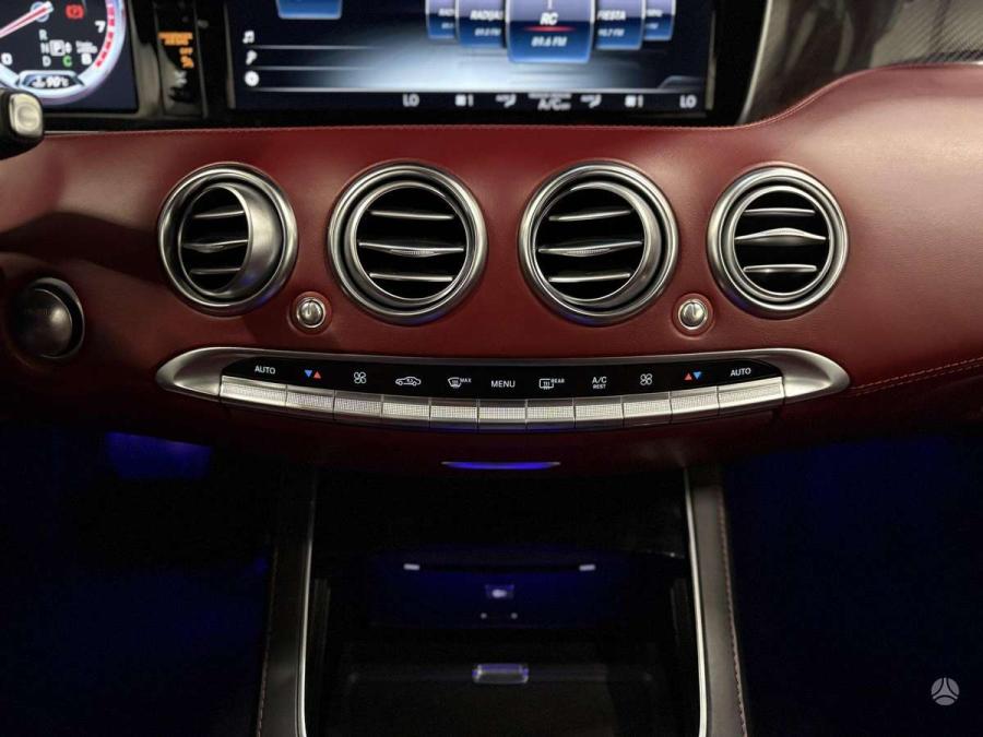 Черный Мерседес S63 AMG 2015 в Вильнюс, объемом двигателя 5.46 л и пробегом 98 тыс. км за 52990 €, фото 29 на AUTOMOTO.COM.LV
