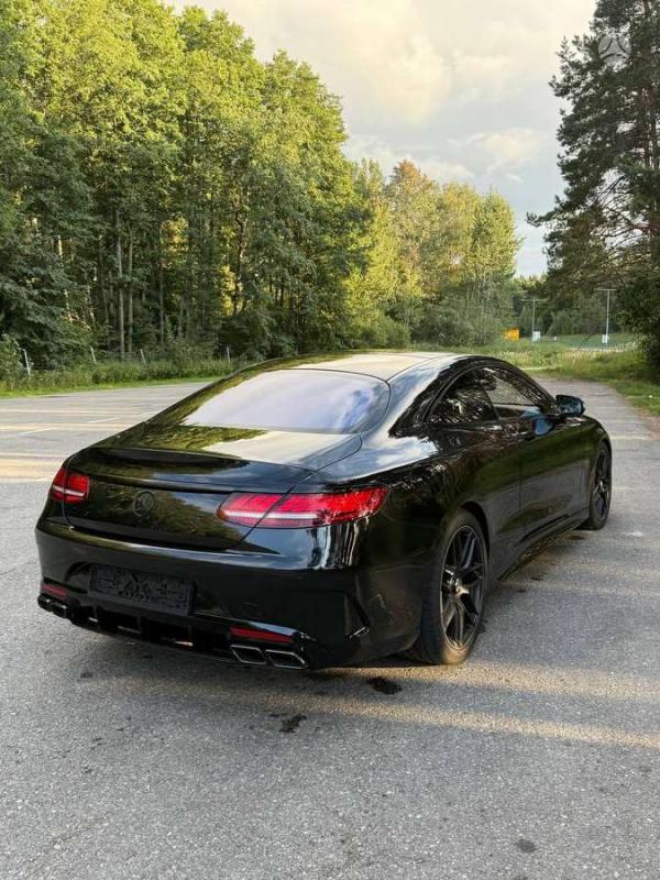Melns Mercedes-Benz S63 AMG 2016 Ukmergė, ar dzinēja tilpumu 5.46 L un nobraukumu 155 tūkst. km par 49500 €, foto 6 vietnē AUTOMOTO.COM.LV