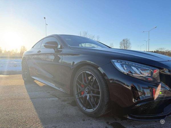Black Mercedes-Benz S63 AMG 2017 in Riga, with an engine capacity of 5.50 L and mileage of 59 thousand km for 63000 €, photo 6 on AUTOMOTO.COM.LV