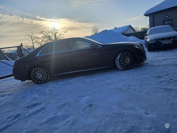 Black Mercedes-Benz S63 AMG 2017 in Panevezys, with an engine capacity of 5.50 L and mileage of 200 thousand km for 28000 €, photo 2 on AUTOMOTO.COM.LV