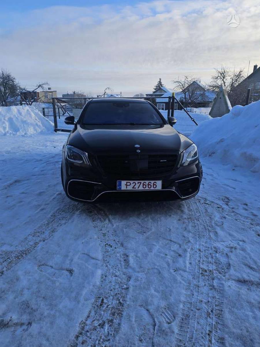 Black Mercedes-Benz S63 AMG 2017 in Panevezys, with an engine capacity of 5.50 L and mileage of 200 thousand km for 28000 €, photo 3 on AUTOMOTO.COM.LV