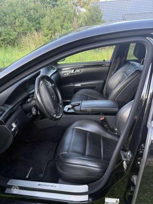 Черный Мерседес S63 AMG 2007 в Вильнюс, объемом двигателя 6.20 л и пробегом 164 тыс. км за 23800 €, фото 9 на AUTOMOTO.COM.LV
