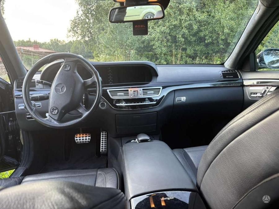 Черный Мерседес S63 AMG 2007 в Вильнюс, объемом двигателя 6.20 л и пробегом 164 тыс. км за 23800 €, фото 12 на AUTOMOTO.COM.LV