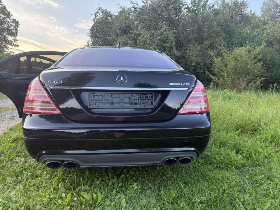 Черный Мерседес S63 AMG 2007 в Вильнюс, объемом двигателя 6.20 л и пробегом 164 тыс. км за 23800 €, фото 14 на AUTOMOTO.COM.LV