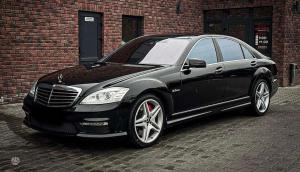 Black Mercedes-Benz S63 AMG 2009 in Vilnius, with an engine capacity of 6.20 L and mileage of 126 thousand km for 24200 €, photo 2 on AUTOMOTO.COM.LV