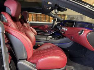 Черный Мерседес S63 AMG 2014 в Вильнюс, объемом двигателя 5.46 л и пробегом 63 тыс. км за 75000 €, фото 9 на AUTOMOTO.COM.LV