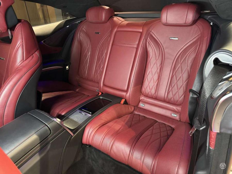 Черный Мерседес S63 AMG 2014 в Вильнюс, объемом двигателя 5.46 л и пробегом 63 тыс. км за 75000 €, фото 13 на AUTOMOTO.COM.LV
