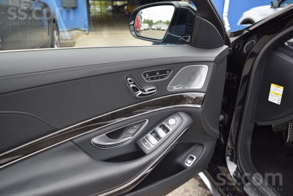 Black Mercedes-Benz S63 AMG 2015 in Riga, with an engine capacity of 5.50 L and mileage of 89 thousand km for 54900 €, photo 9 on AUTOMOTO.COM.LV
