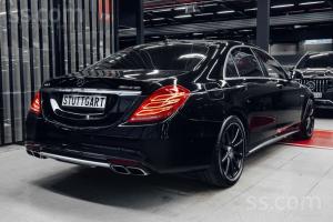 Melns Mercedes-Benz S63 AMG 2015 Rīga, ar dzinēja tilpumu 5.50 L un nobraukumu 110 tūkst. km par 55000 €, foto 7 vietnē AUTOMOTO.COM.LV