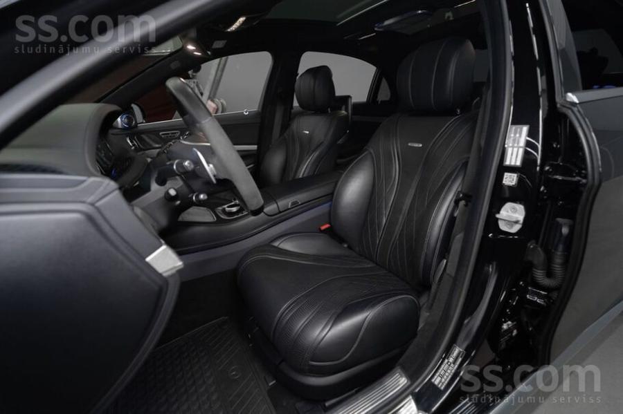Melns Mercedes-Benz S63 AMG 2015 Rīga, ar dzinēja tilpumu 5.50 L un nobraukumu 110 tūkst. km par 55000 €, foto 13 vietnē AUTOMOTO.COM.LV