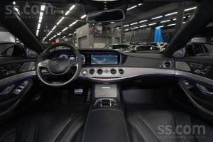Melns Mercedes-Benz S63 AMG 2015 Rīga, ar dzinēja tilpumu 5.50 L un nobraukumu 110 tūkst. km par 55000 €, foto 17 vietnē AUTOMOTO.COM.LV